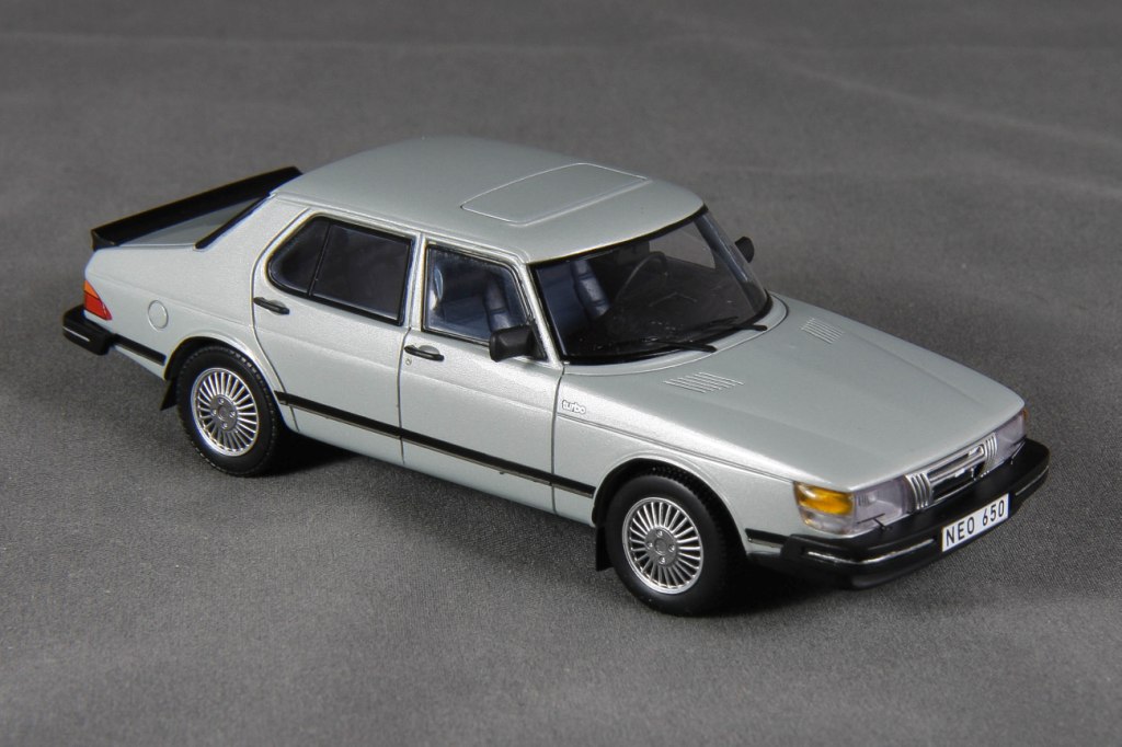 Saab 900 I 2.0 Turbo (150 Hp)